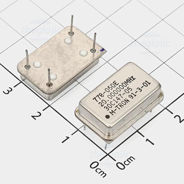 Bộ Dao Động Oscillator 20Mhz HCMOS TTL 4 Chân DIP